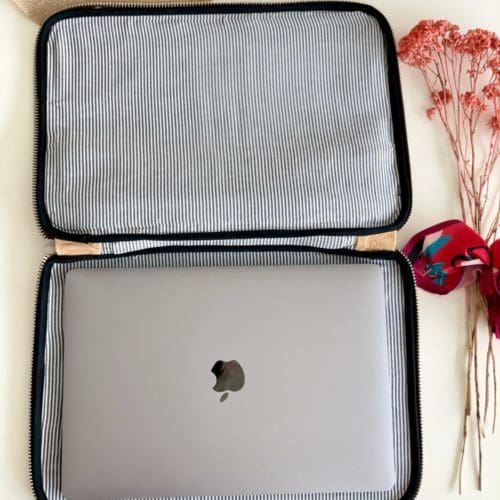 Porta Notebook Star con bolsillo al frente separado